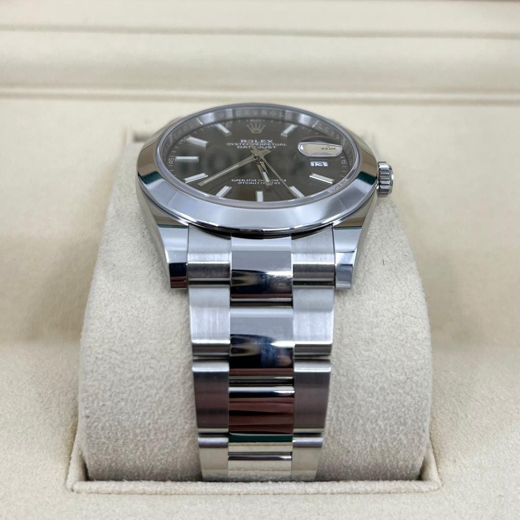 2021 ROLEX DATEJUST 41MM RHODIUM DIAL 126300